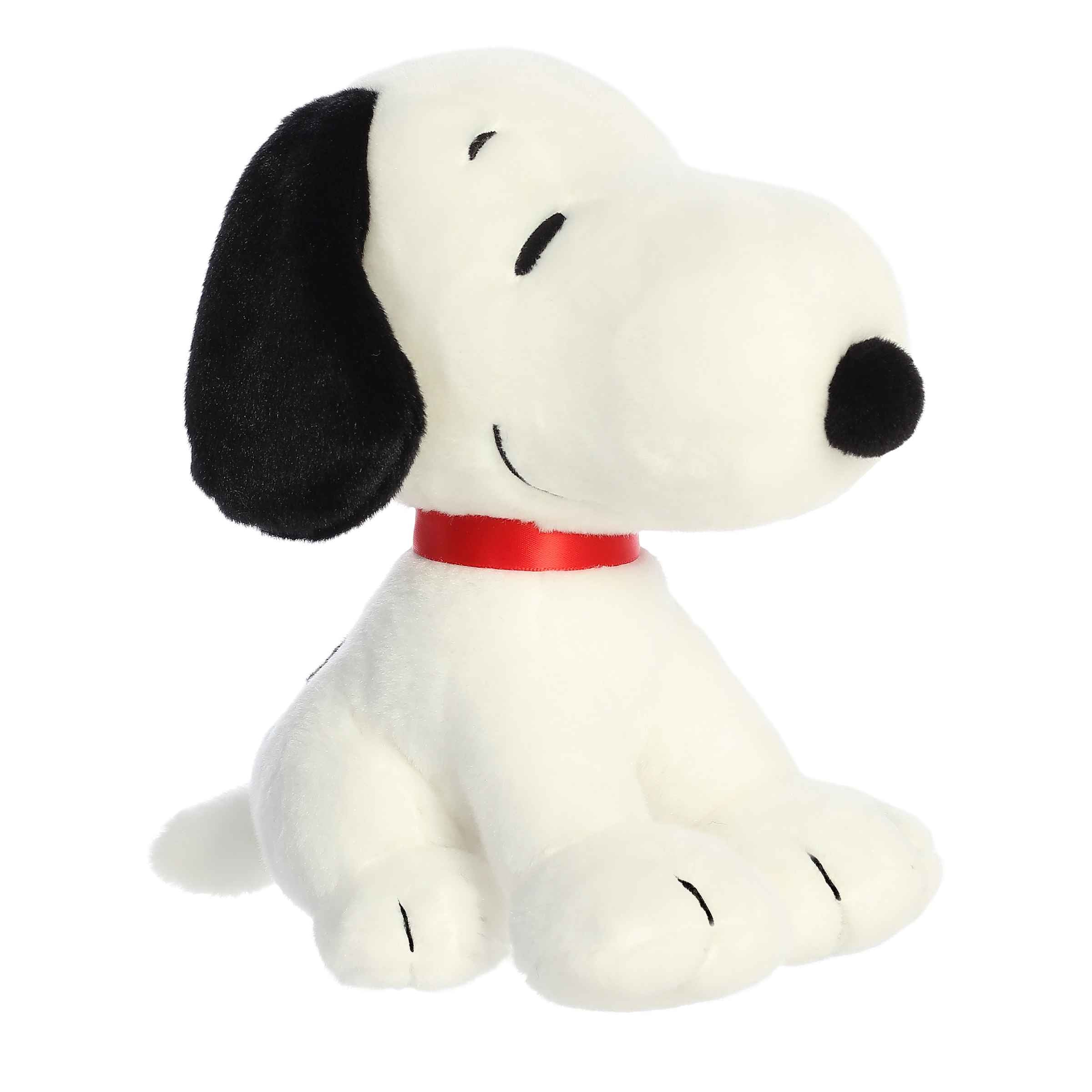 Plush Seated Snoopy 9 Inch
